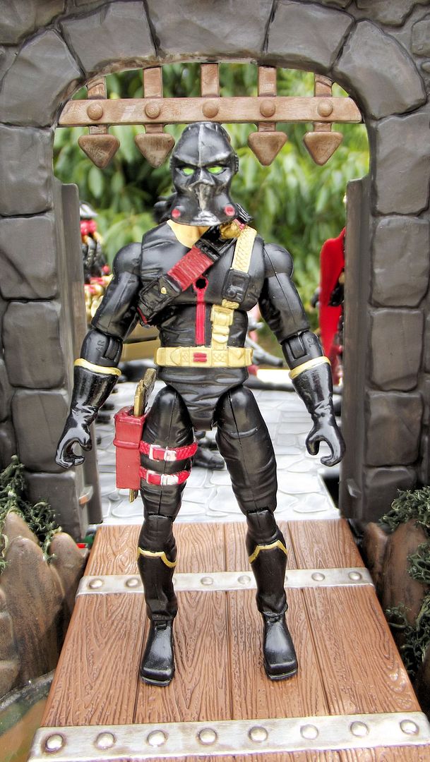 Darklon and small Castle Destro dio - HissTank.com